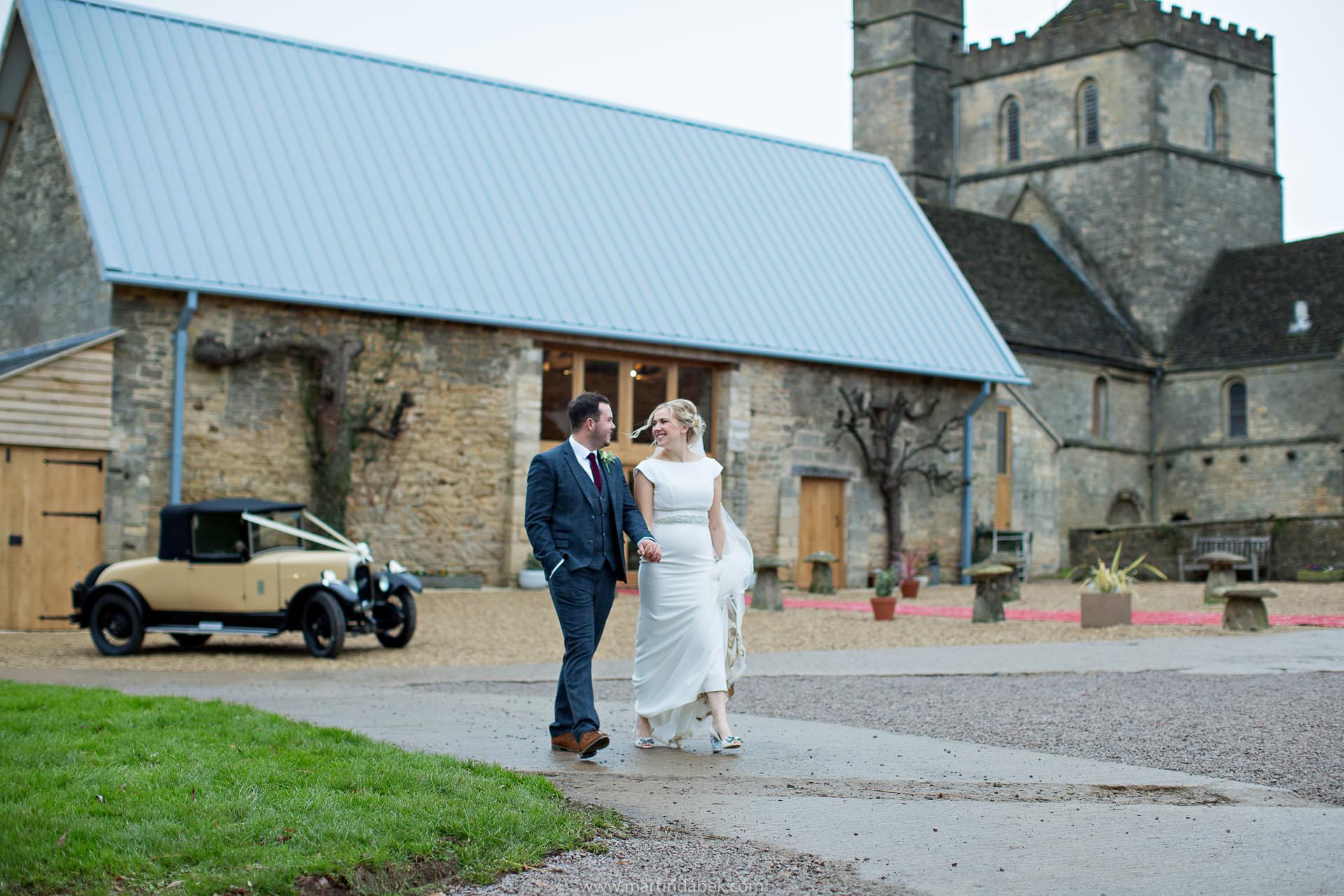 Saxon Barn Wedding - Relaxed & Fun Winter Wedding